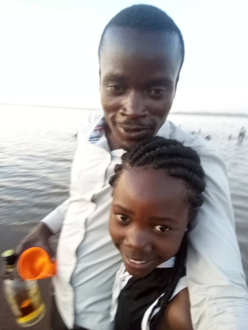 Video of ZRP officer se.x tape in a car make rounds on social media ...