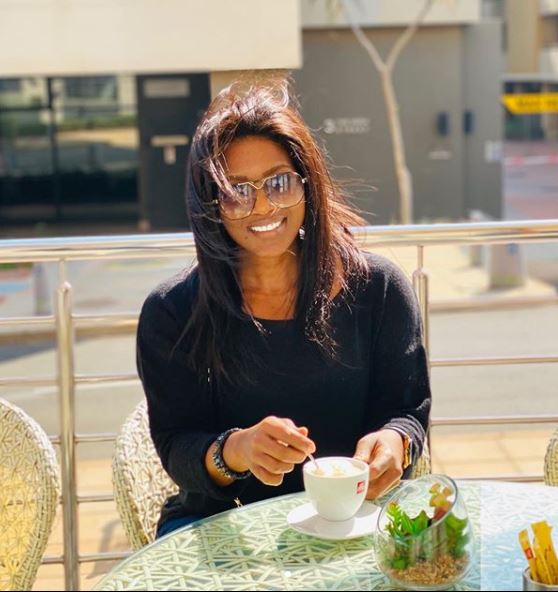 Brenda Mhlongo Biography: Age, Husband, Children, Music, Awards