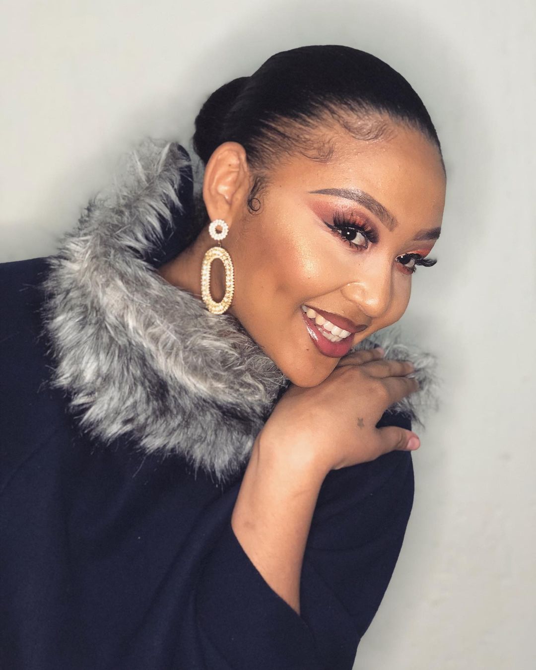 Angela Sithole Biography: Age, Boyfriend, Pictures, TV Shows, Net Worth