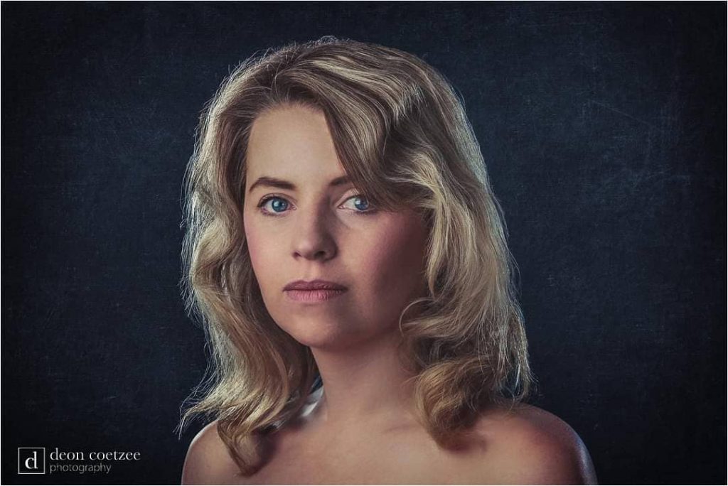 Lara Lourens Biography: Age, Boyfriend, TV Roles, Pictures, Net Worth