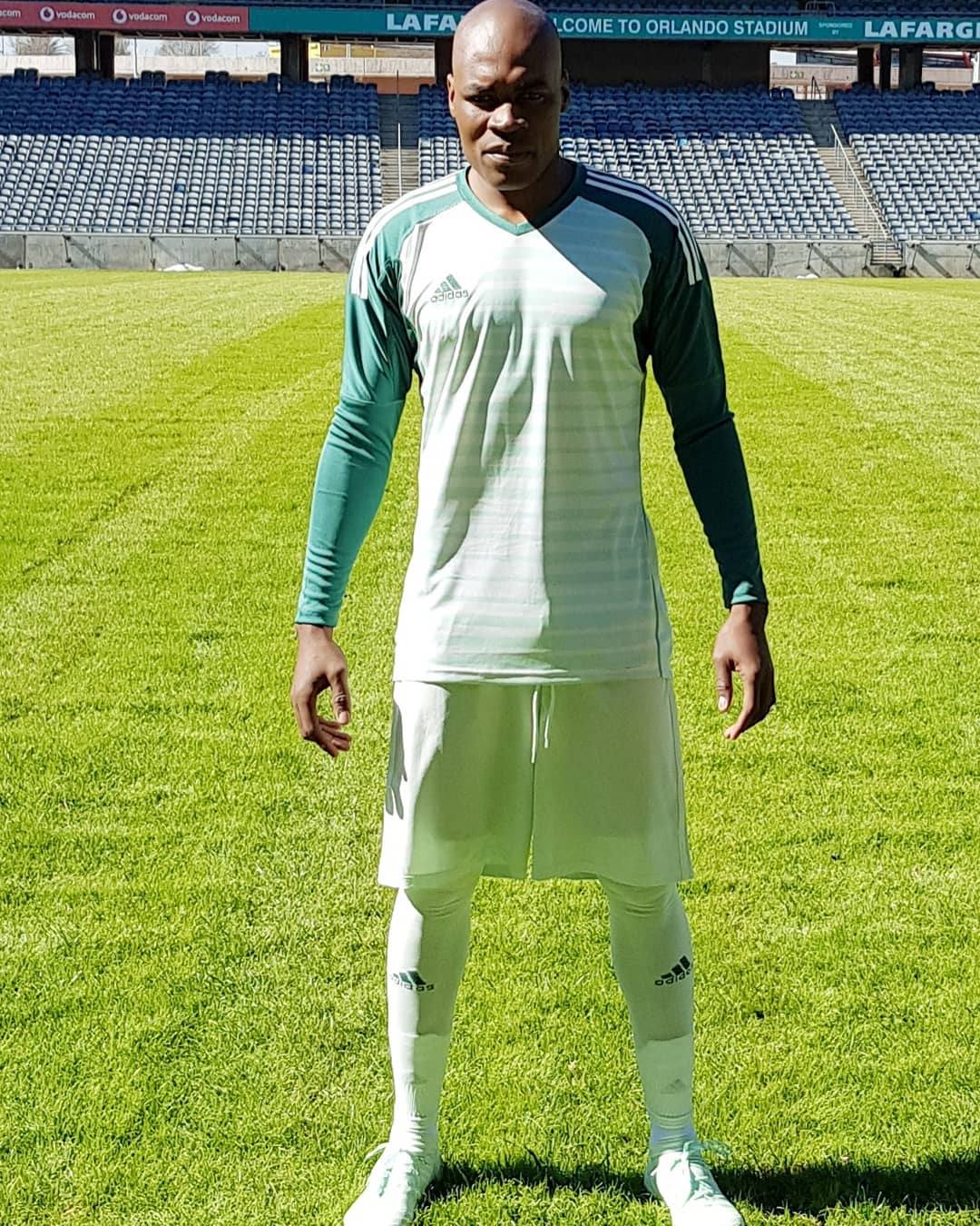 Siyabonga Mpontshane Biography, Age, Wife, Children, Net Worth, Car