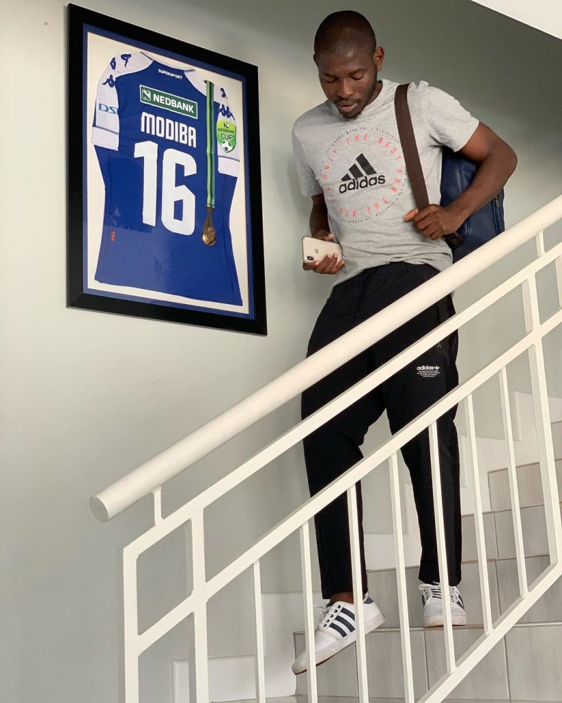 Aubrey Modiba Biography, Age, Pictures, Girlfriend, Sundowns, Net Worth