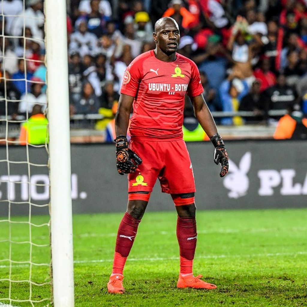 Denis Onyango Biography, Age, Sundowns, Pictures, Girlfriend, Net Worth