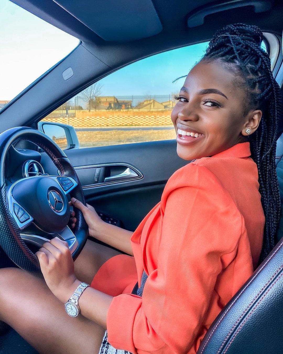 Bukiwe Keva: Gomora actress Asanda shows off R1.1 million car, Net ...