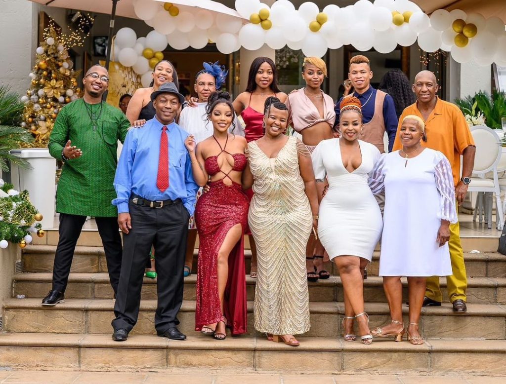 In Pictures: Faith Nketsi shows off her entire family on Christmas Day ...