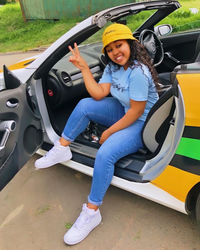 Pictures: DJ Hlo and her love for the ANC has Mzansi connecting dots ...