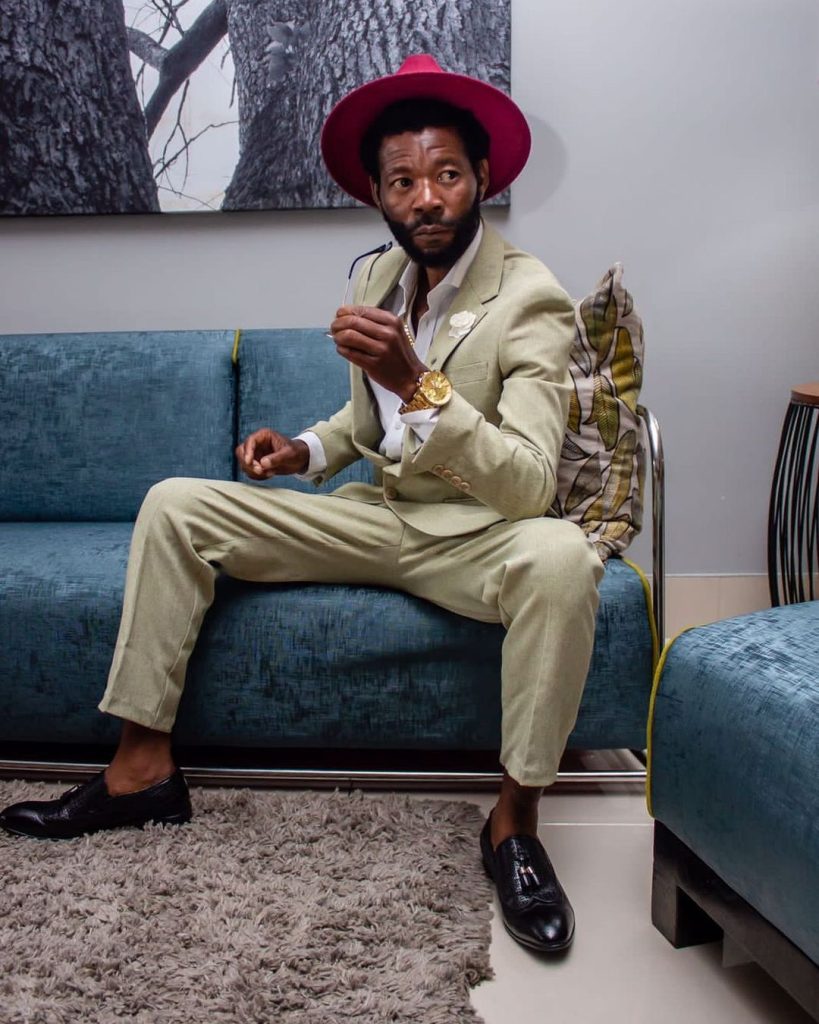 Watch Former Durban Gen actor 'Bab' Gumede' Sifiso Sibiya tries the ...