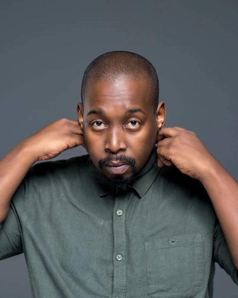 Lazy in real life? Watch Gomora actor Sbonga 'Khaya Mthembu' caught sleeping in a taxi by Pretty ...