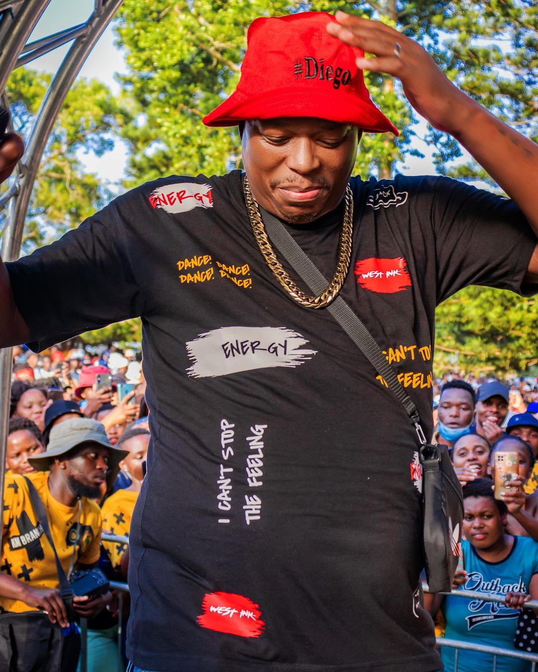 Is he sick? Recent pictures of Mampintsha left Mansi questioning his ...