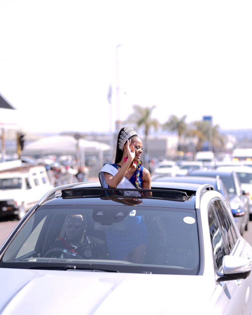 Motorcade fit for a Queen: Inside Miss SA Ndavi Nokeri's first official ...