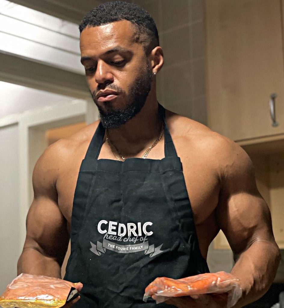 In Pictures: Lehasa from Skeem Saam 'Cedric Fourie' sets tongues ...