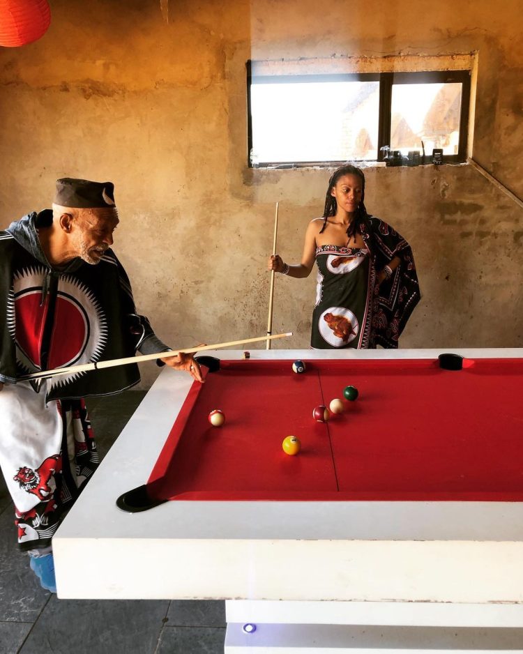 Watch as Tshidi from Generations 'Letoya Makhene' slays the gobela role ...