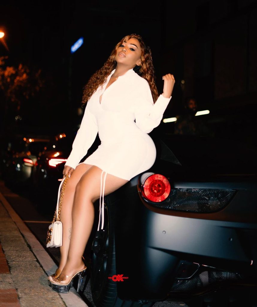 In Pictures: Who is richer between Ayeye Stripped actresses Rosemary Zimu 'Zoleka' and Tebogo ...