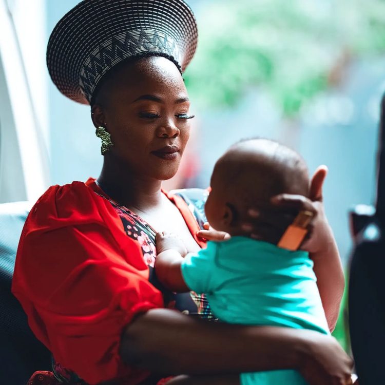 Zikhona Sodlaka Biography: Age, Career, Husband, Son, Net Worth