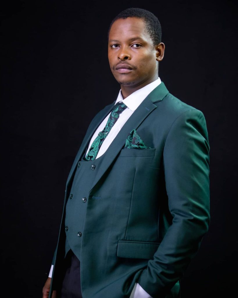 Thobani Nzuza Biography Age, Career, Girlfriend, Awards, Net Worth