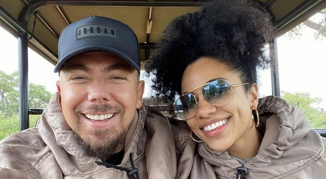 Confirmed: Amanda du-Pont is divorced